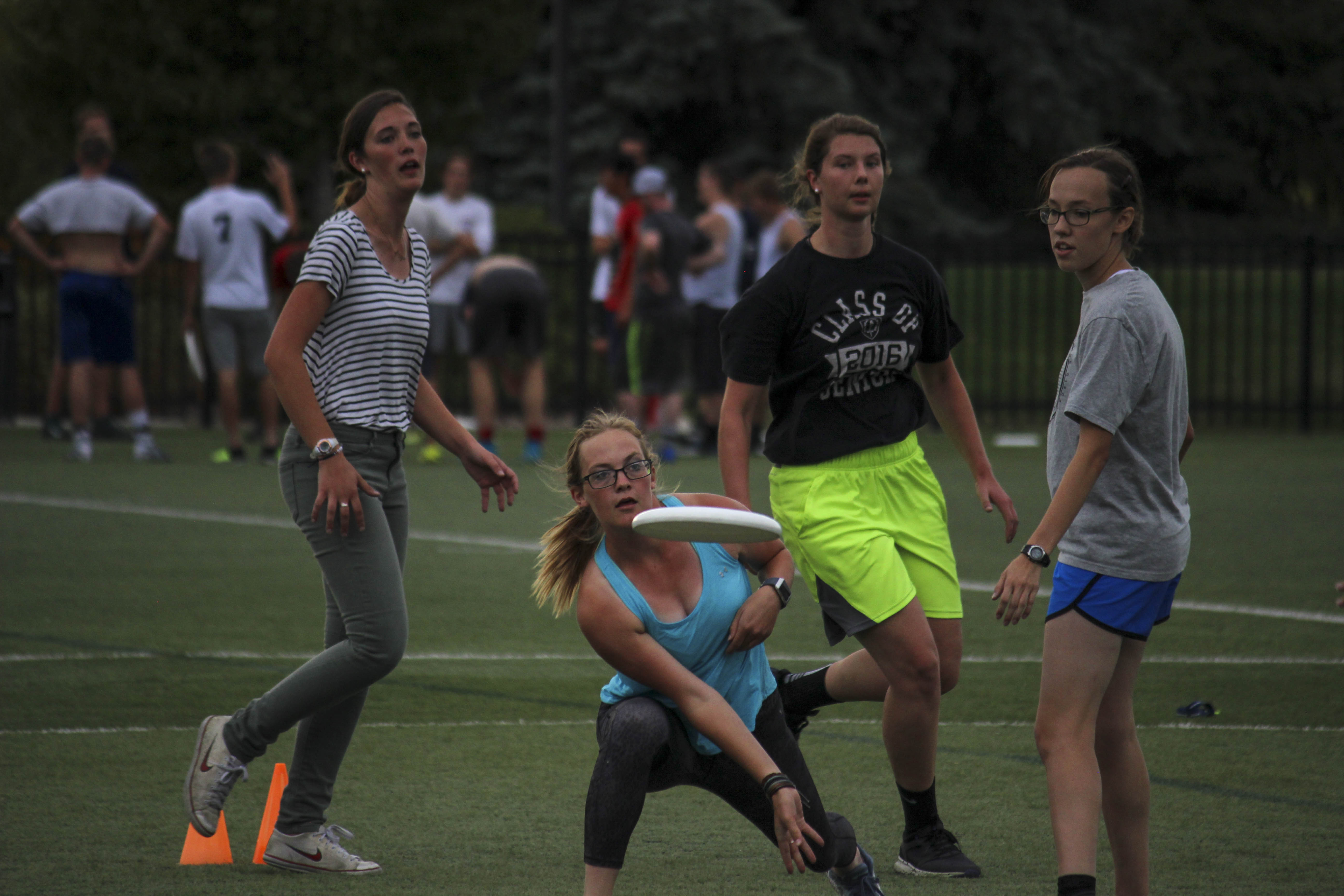 Building community through ultimate frisbee - The Utah Statesman