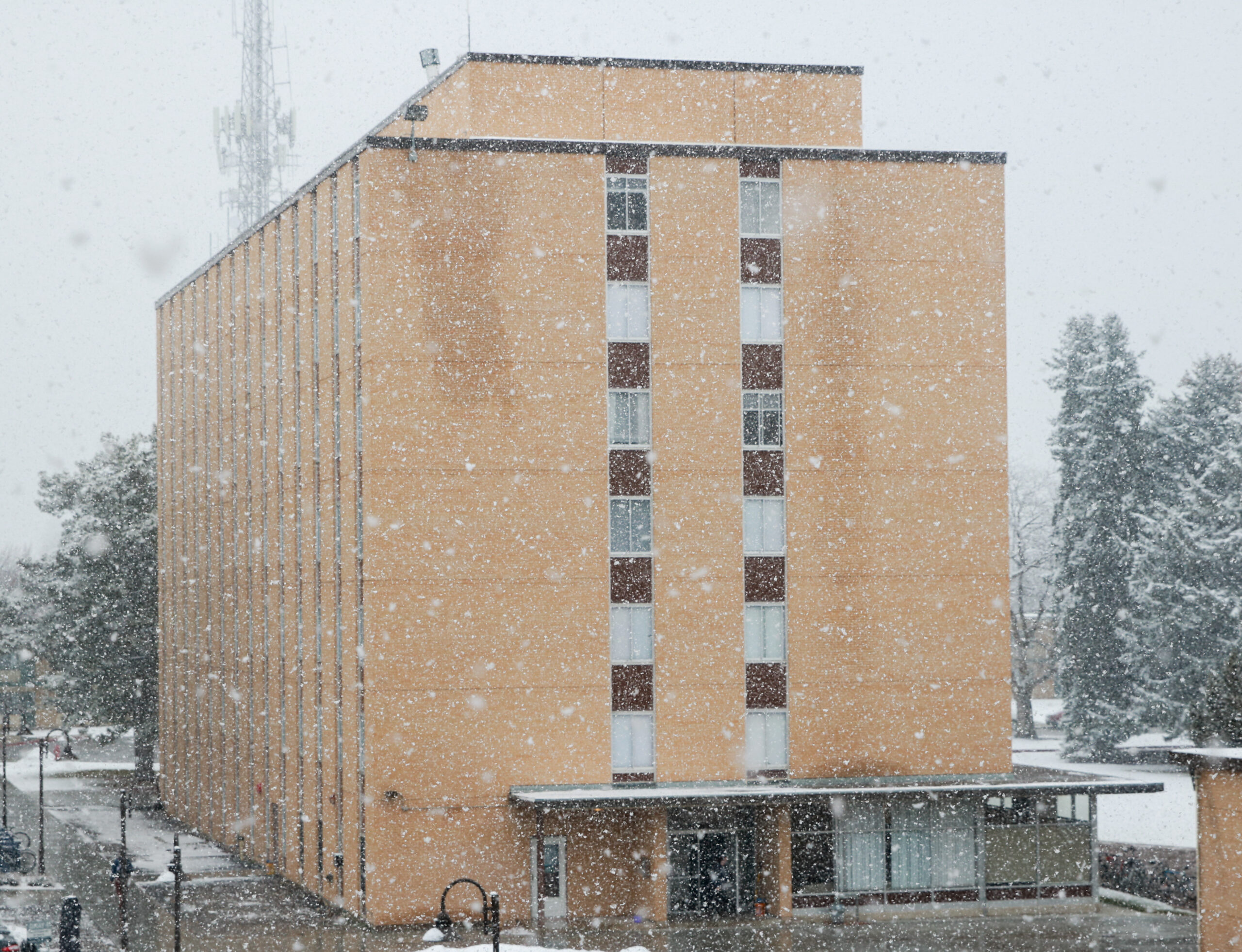 Column: Housing crisis worsens with Mountain View Tower’s retirement ...