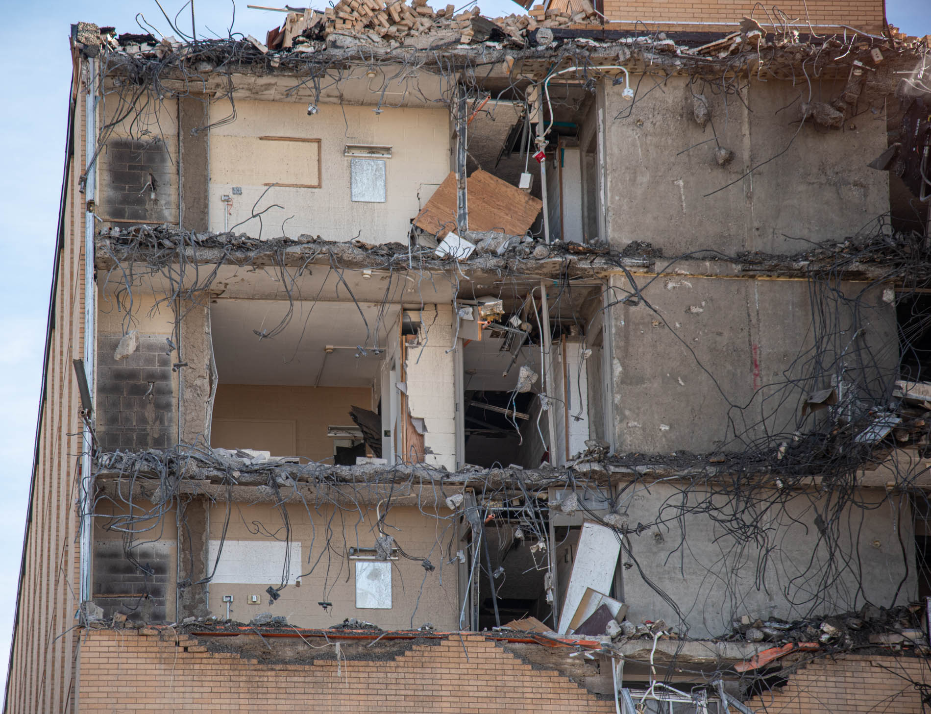 Redevelopments underway after Mountain View Tower demolition - The Utah ...