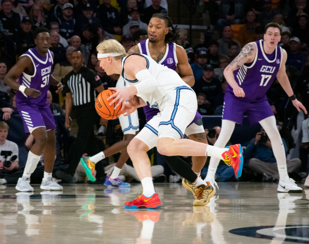 Men's Basketball Triumphs Over Grand Canyon in Narrow Victory - The ...
